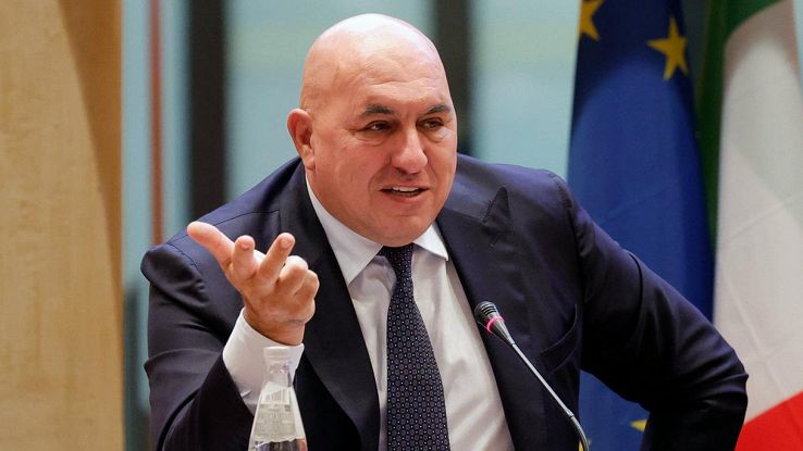 Guido Crosetto dimesso dall'ospedale dopo il ricovero per la pericardite: le prime parole del ...