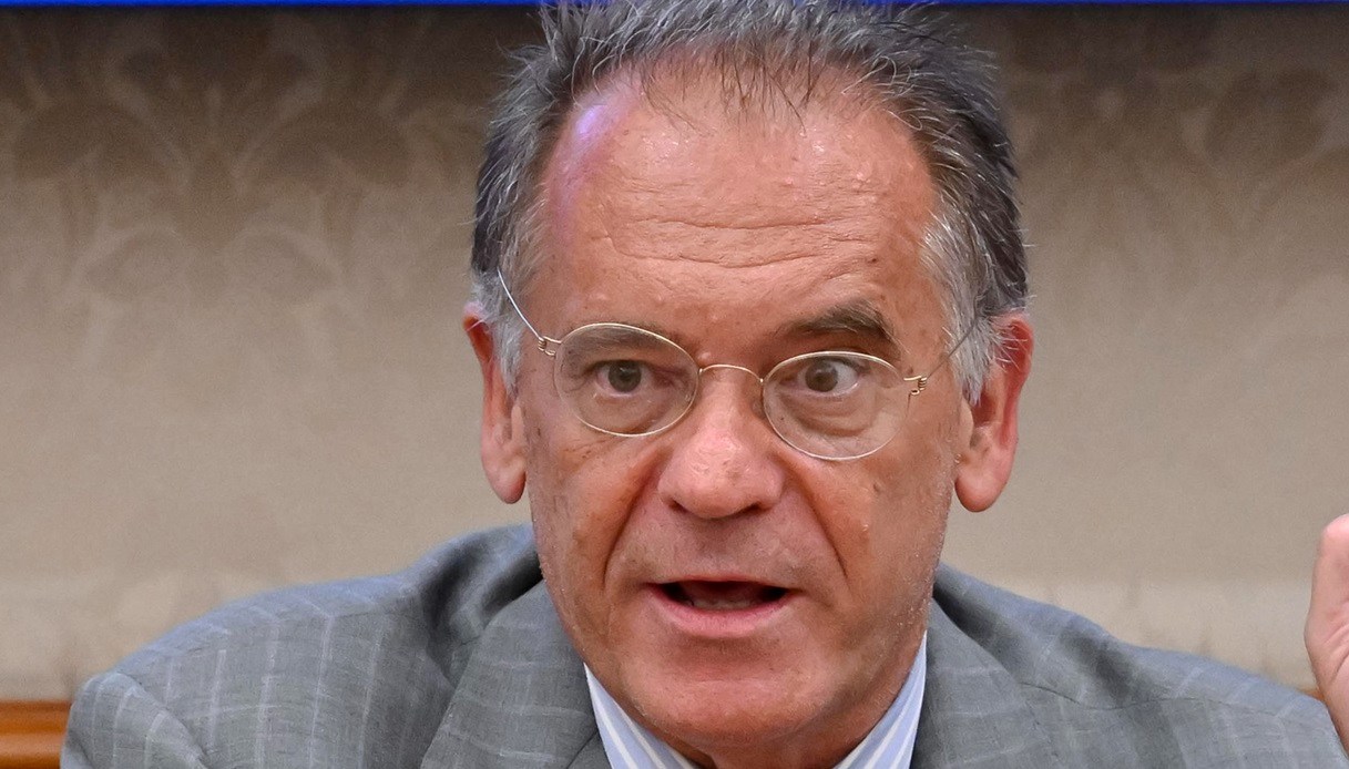 Alessandro Cecchi Paone "detto Pavone", il candidato con Renzi e Bonino ...
