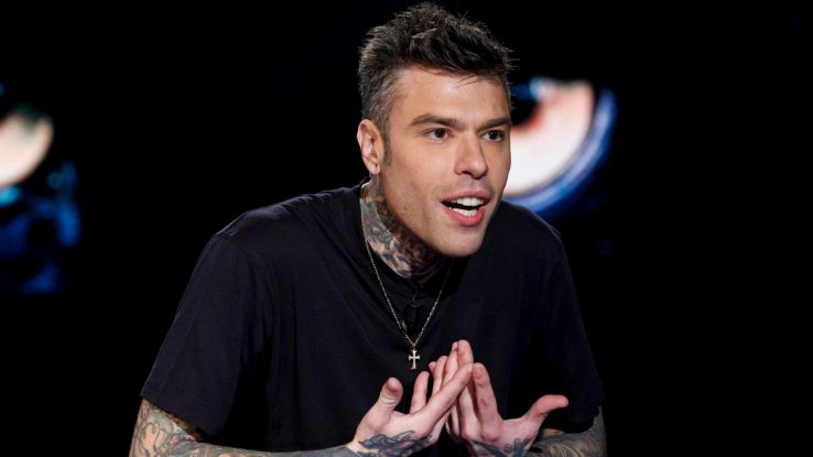 Fedez citato da Codacons per calunnia in tribunale a Roma: il rapper a ...