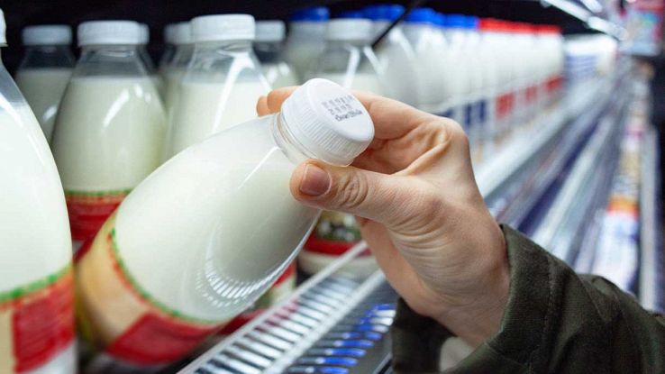 Latte ritirato da supermercati per presenza di corpi estranei, 4 marchi ...