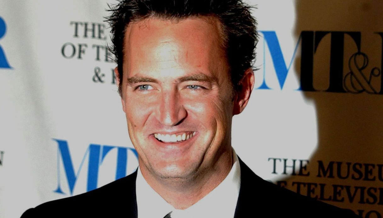 Sulla morte di Matthew Perry aperta nuova indagine sulla quantità di ...