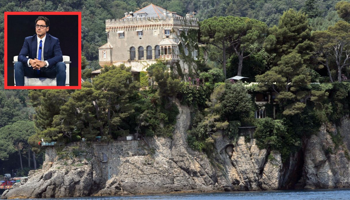 Pier Silvio Berlusconi s'intesta la villa a Portofino dopo aver chiuso ...