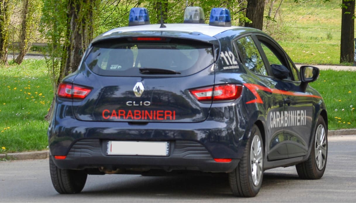 Omicidio a Oleggio vicino Novara, ragazzo trovato morto in via Ticino ...
