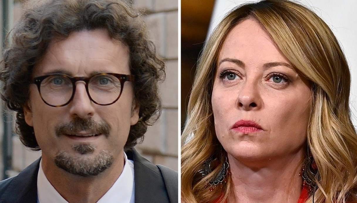 Danilo Toninelli contro Giorgia Meloni dopo il "caso" Massimo Boldi: l ...