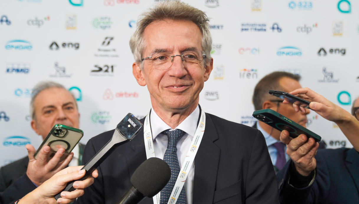 Gaetano Manfredi nuovo presidente dell'Anci, chi è il sindaco di Napoli ...