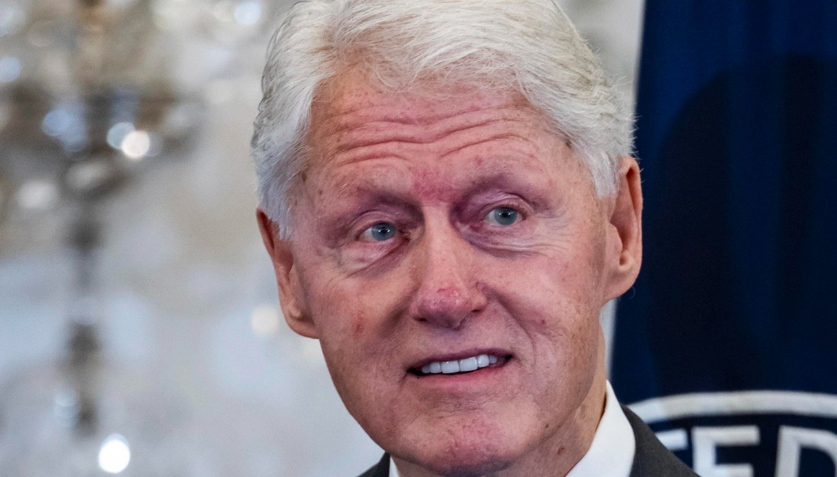 Bill Clinton ricoverato dopo aver sviluppato febbre alta: le cure e ...