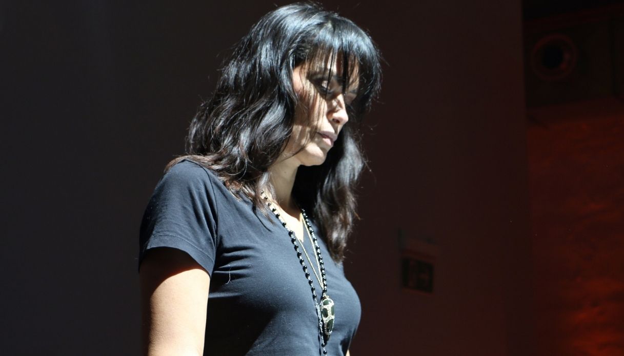 Fernanda Lessa e il racconto choc sull'uso di droghe da modella ...