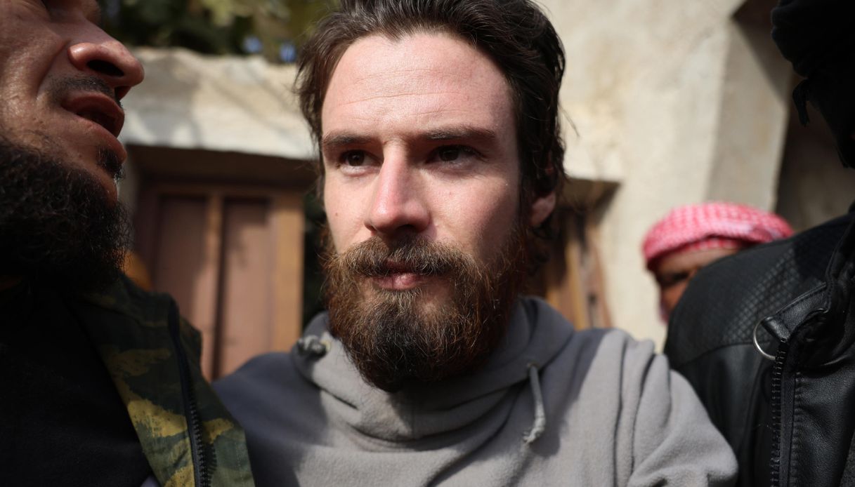 Travis Pete Timmerman ritrovato in Siria, è stato scambiato per Austin ... Travis Pete Timmerman ritrovato in Siria, è stato scambiato per Austin ...
