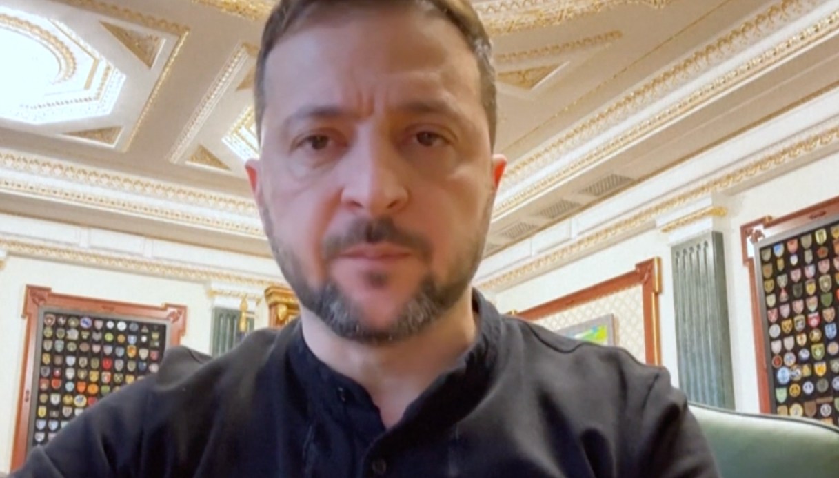 Nordcoreani usati per gli assalti a Kursk, la conferma di Zelensky: "Hanno iniziato a combattere"