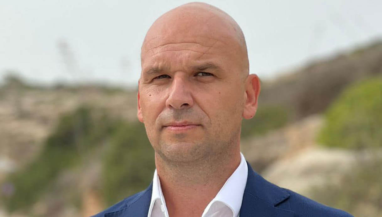 Angelo Cambiano minacciato di morte a Licata, colpi di pistola contro ...