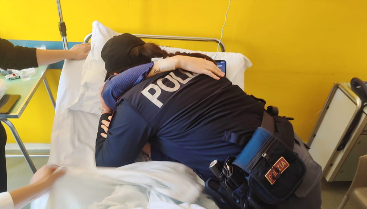 Neonata rapita a Cosenza, la madre Valeria Chiappetta piange dopo il ...