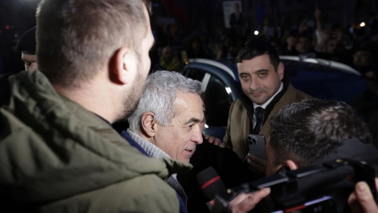 Călin Georgescu arrestato in Romania, Musk sbotta: chi è il candidato ...