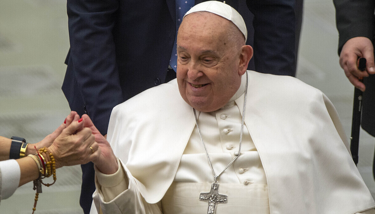 Papa Francesco e il rischio sepsi, cos'è e perché l'infezione preoccupa ...