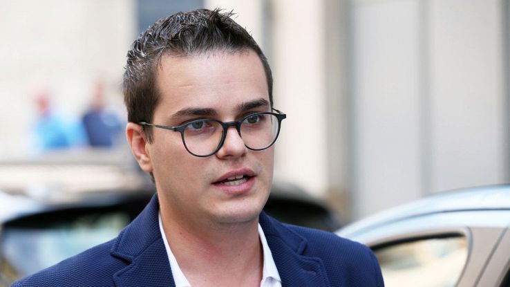 L'animalista Enrico Rizzi minacciato di morte dopo le denunce in ...