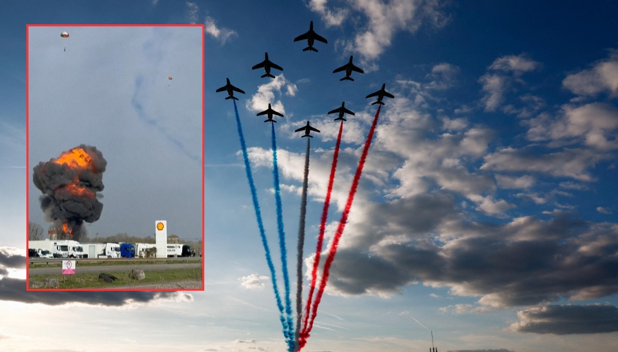 Collisione in volo tra due jet Alpha dell'Aeronautica in Francia, il ...
