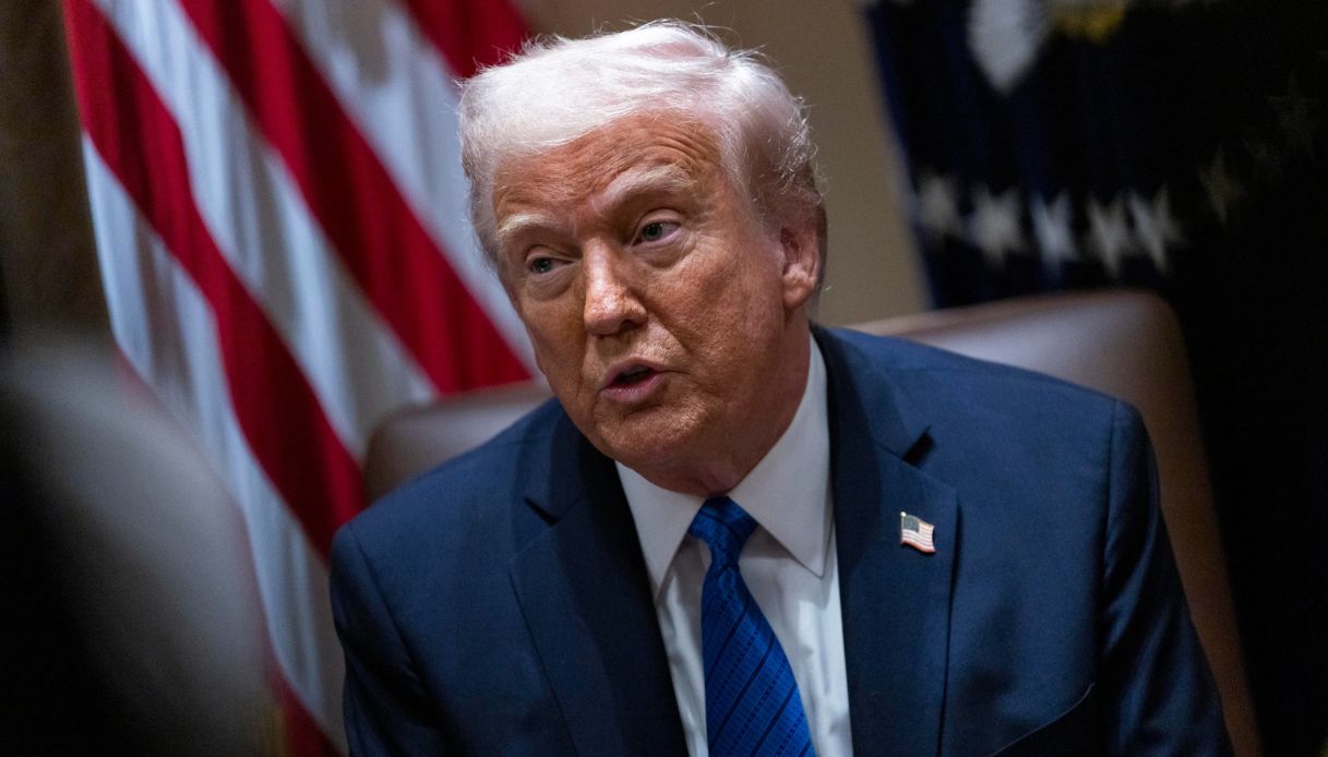 The Atlantic smaschera Donald Trump, su Signal anche i piani top secret ...