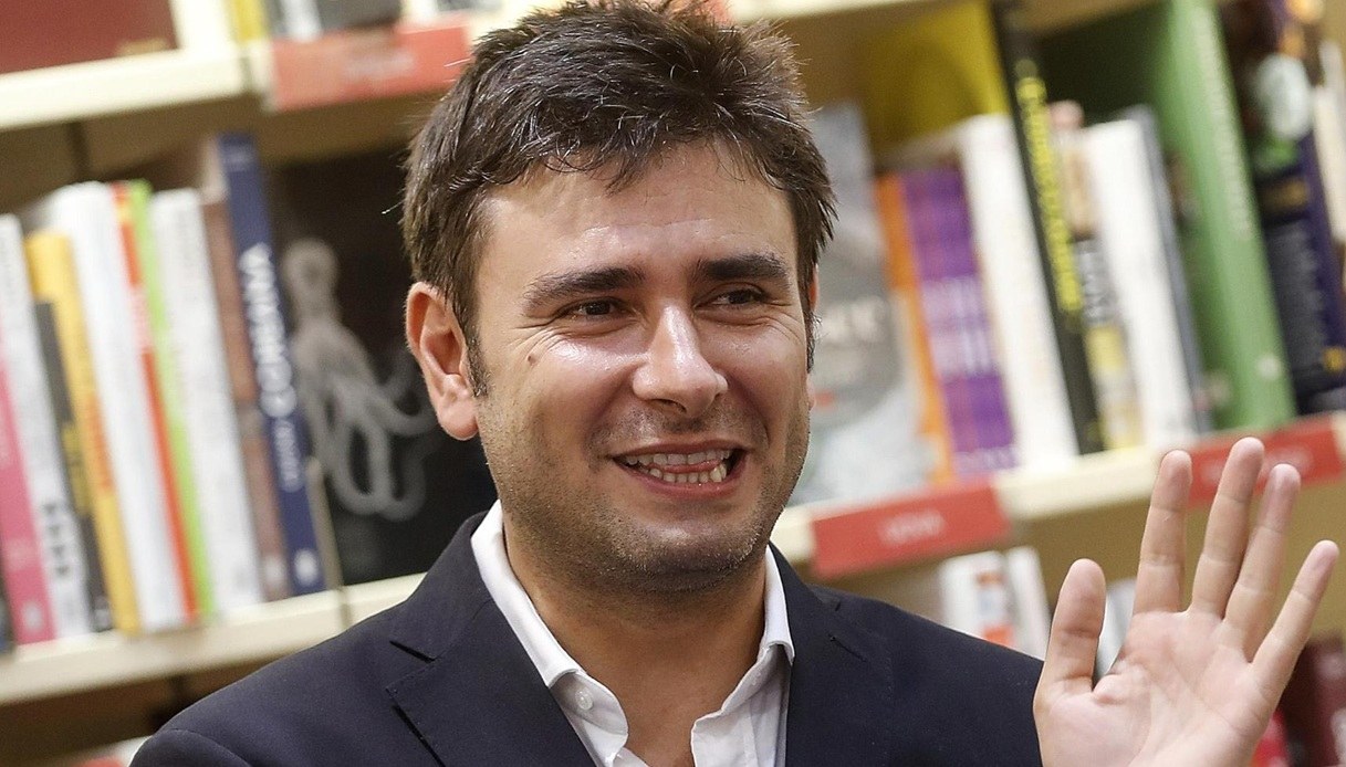 Morto Vittorio Di Battista papà di Alessandro ex M5s, chi era il ...