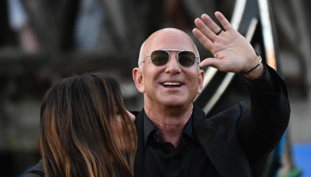 Jeff Bezos e la rivelazione agli amici sul matrimonio contestato a ...