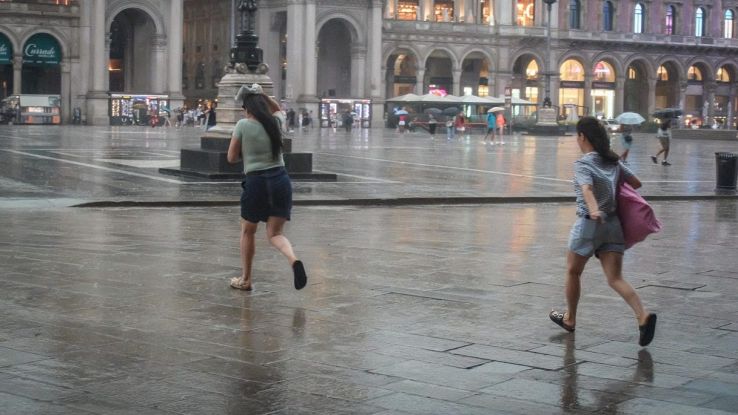 Allerta meteo in 11 regioni, dove e quando arrivano i forti temporali, grandinate ed eventi estremi