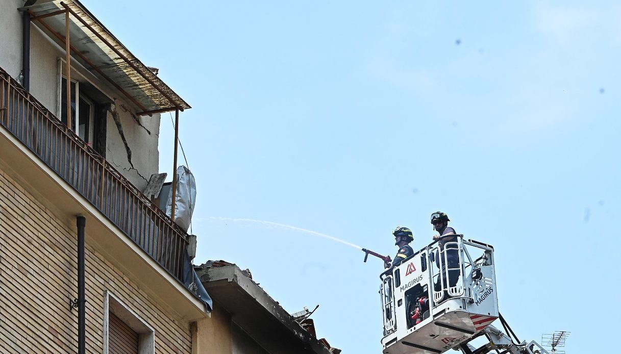 Arrestato responsabile esplosione palazzo a Torino, parla la madre di ...