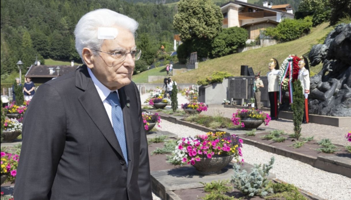 Mattarella con un cerotto all’anniversario del disastro della Val di ...