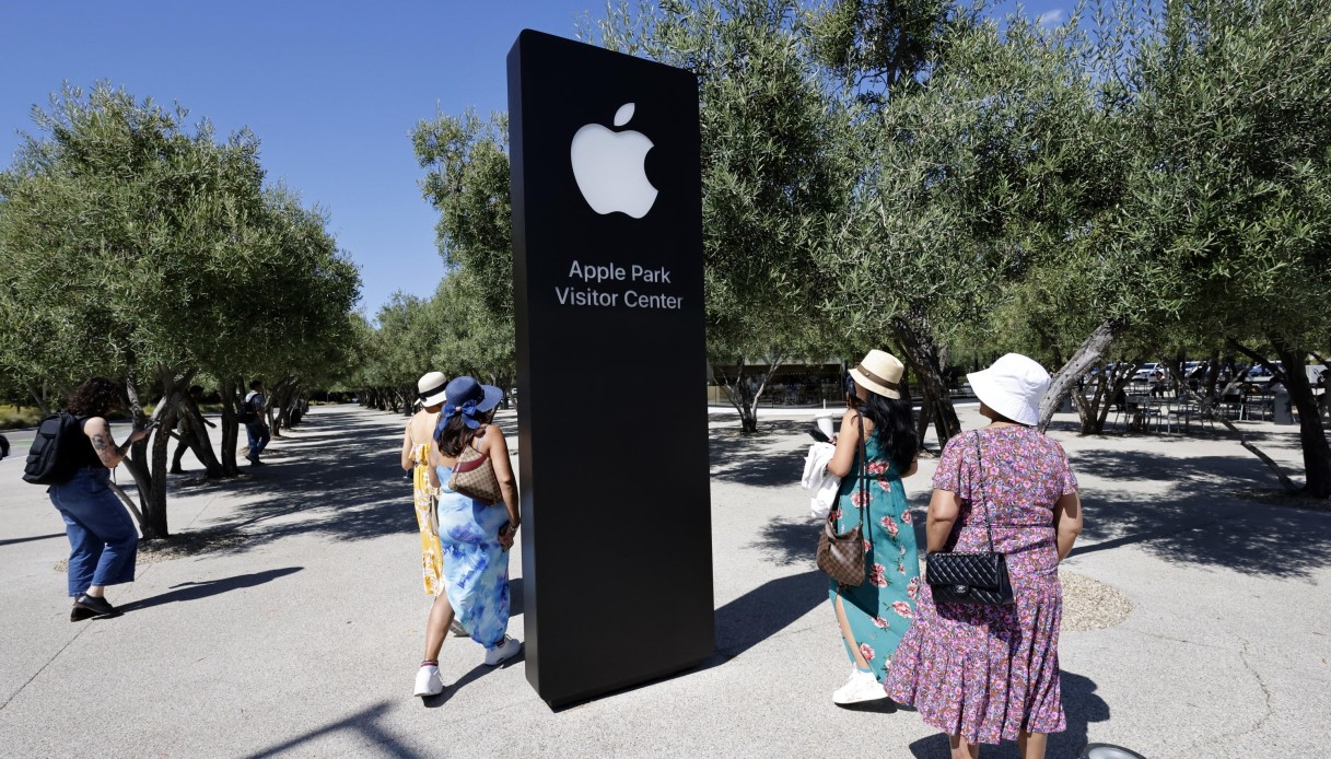 Apple presenta iPhone 17 e iOS 26, annunciate le date dell'evento più ...