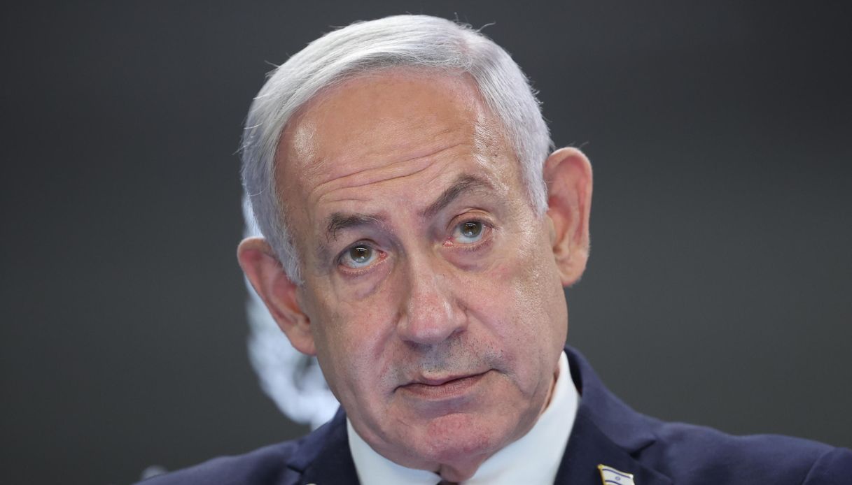 Chi era Anas al-Sharif noto giornalista di Al Jazeera ucciso a Gaza in ...