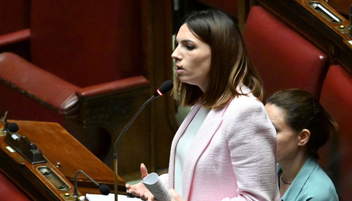 Chi è Vittoria Baldino, la deputata M5S minacciata sui vitalizi: il ...