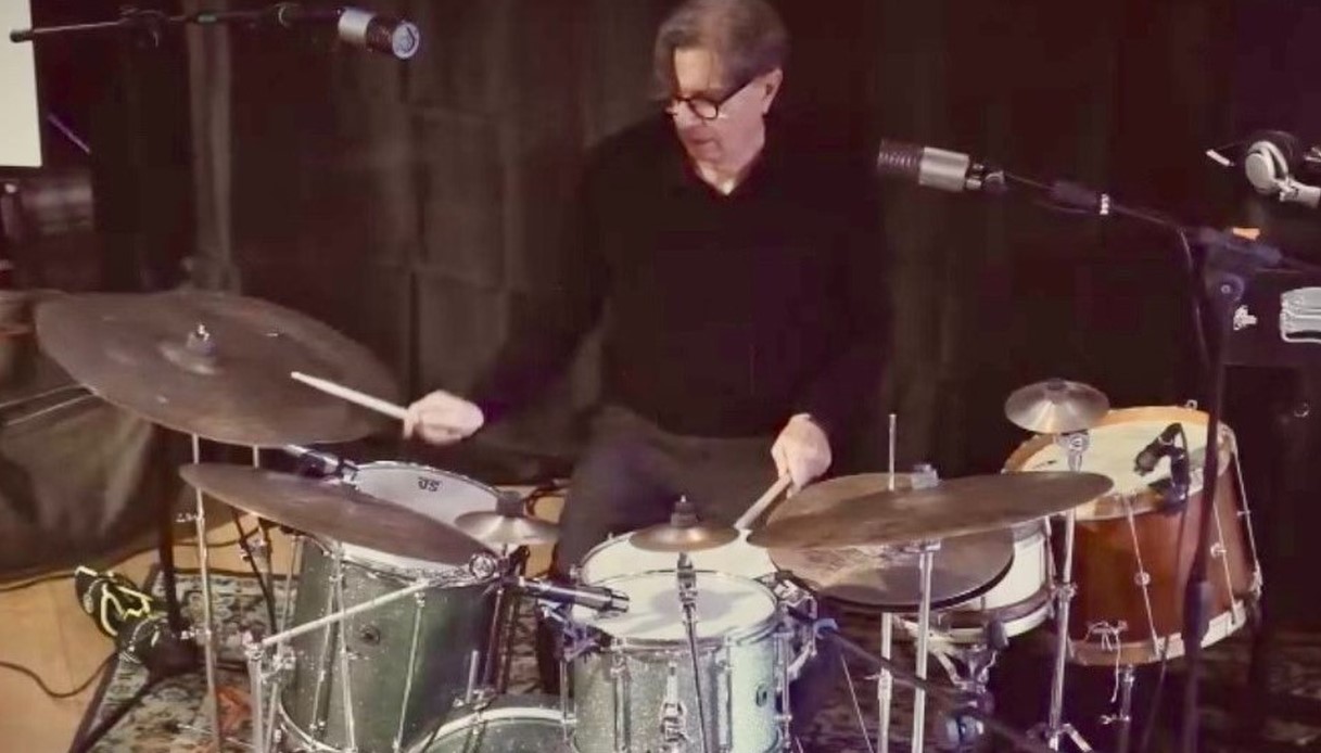 Morto Massimo Pacciani batterista di Laura Pausini, Fiorello, Raf e ...