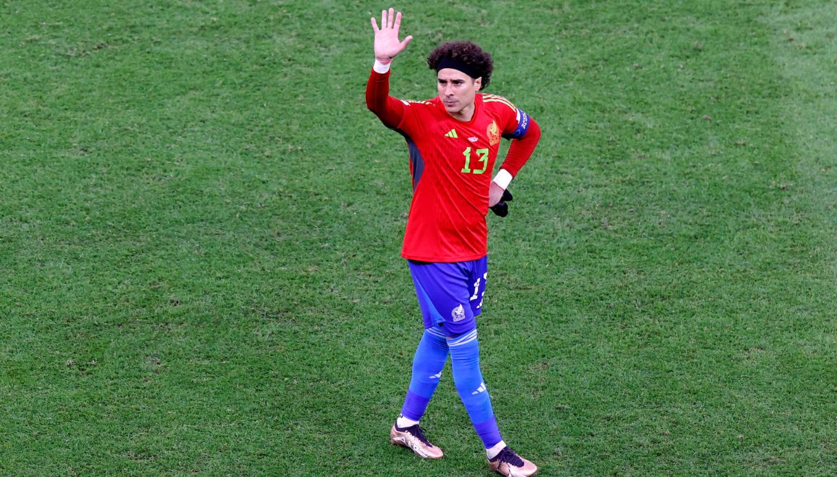 Guillermo Ochoa scomparso prima della firma sul contratto col Burgos, esce a prendere un caffè e ...