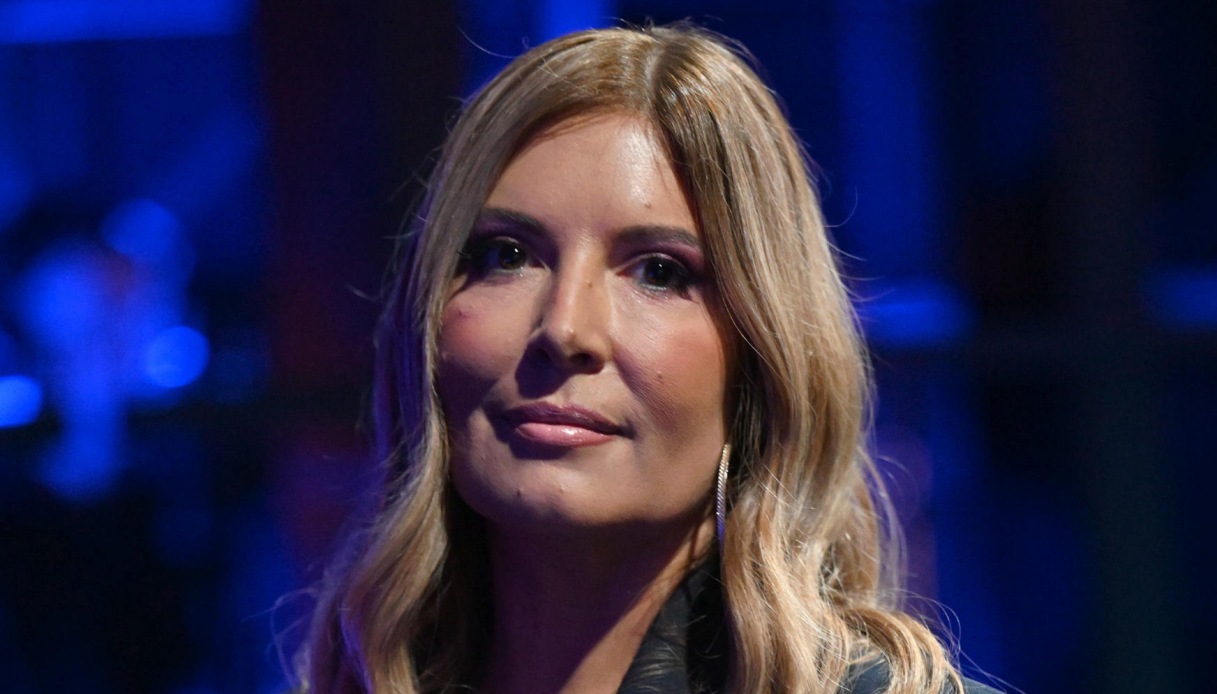Selvaggia Lucarelli contro Francesca Del Vecchio, ironia sulla ...
