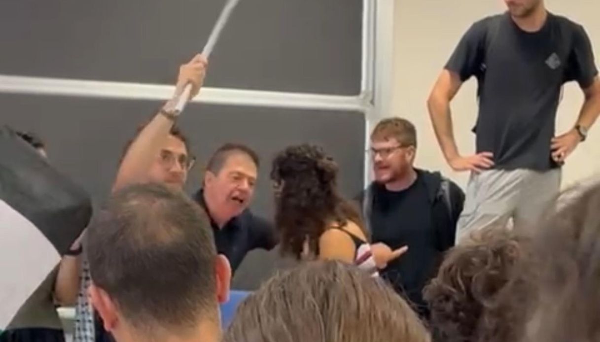 Blitz pro Pal all'Università di Pisa, accuse al "professore sionista ...