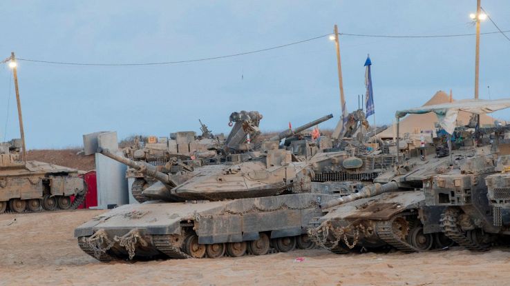 L'Italia vende a Israele anche le armi usate a Gaza, dagli F-35 ai ...