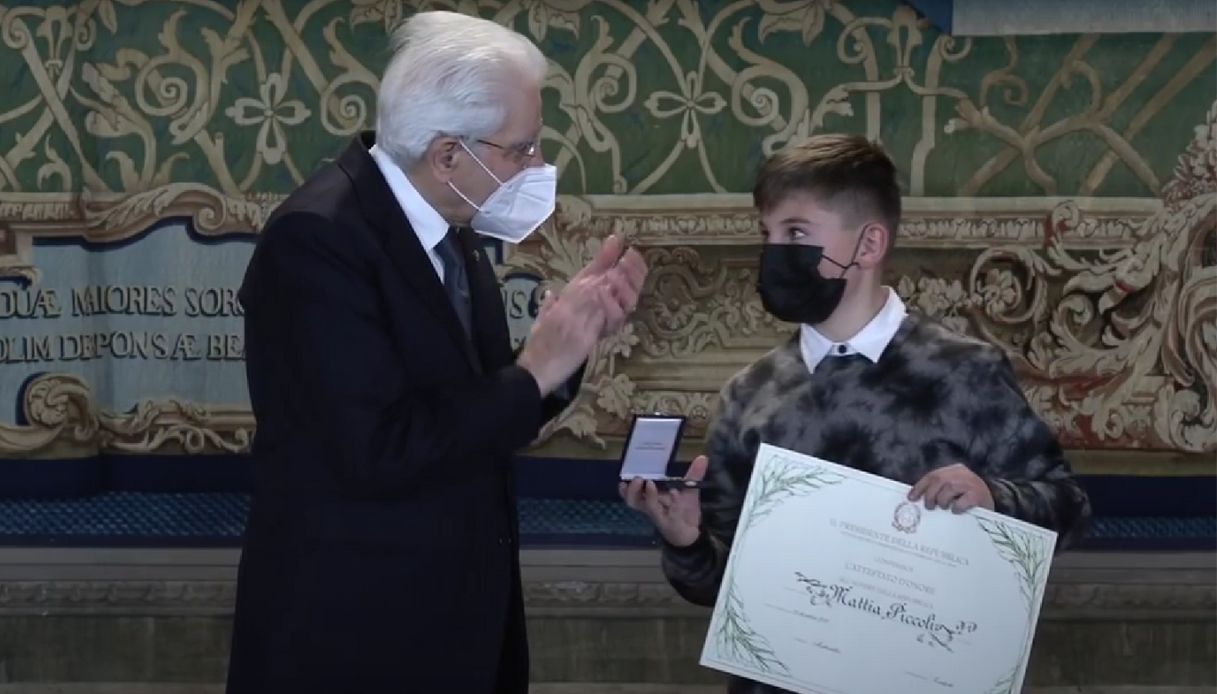 Edoardo Leo racconta Mattia Piccoli in "Per te", la storia del 12enne che ha accudito il padre ...