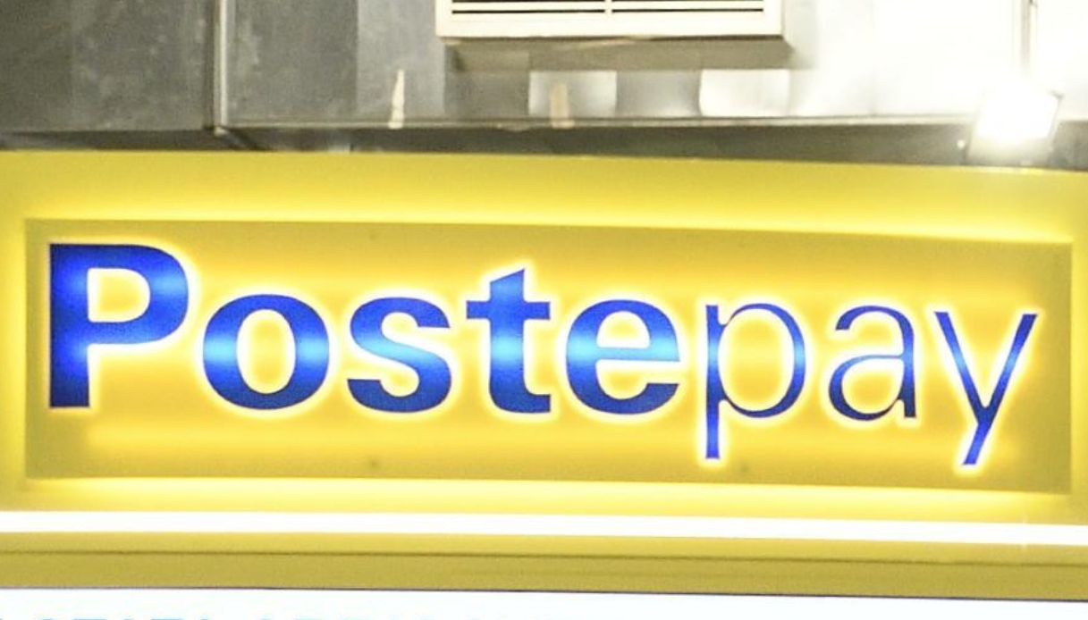 App Postepay non funziona più, ma entra nella nuova App Poste Italiane ...