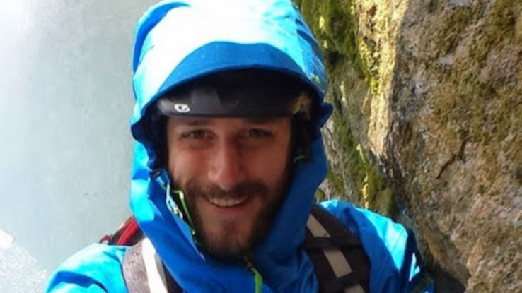 Chi era Alex Pretti, l’infermiere di 37 anni ucciso dagli agenti Ice a ...