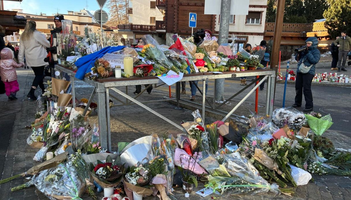 Chiara Costanzo morta nella strage di Crans-Montana, il dolore del papà ...