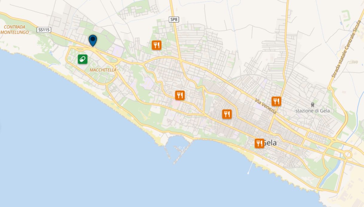 Incendio al McDonald's di Gela, fumo nero e personale in fuga: fiamme ...