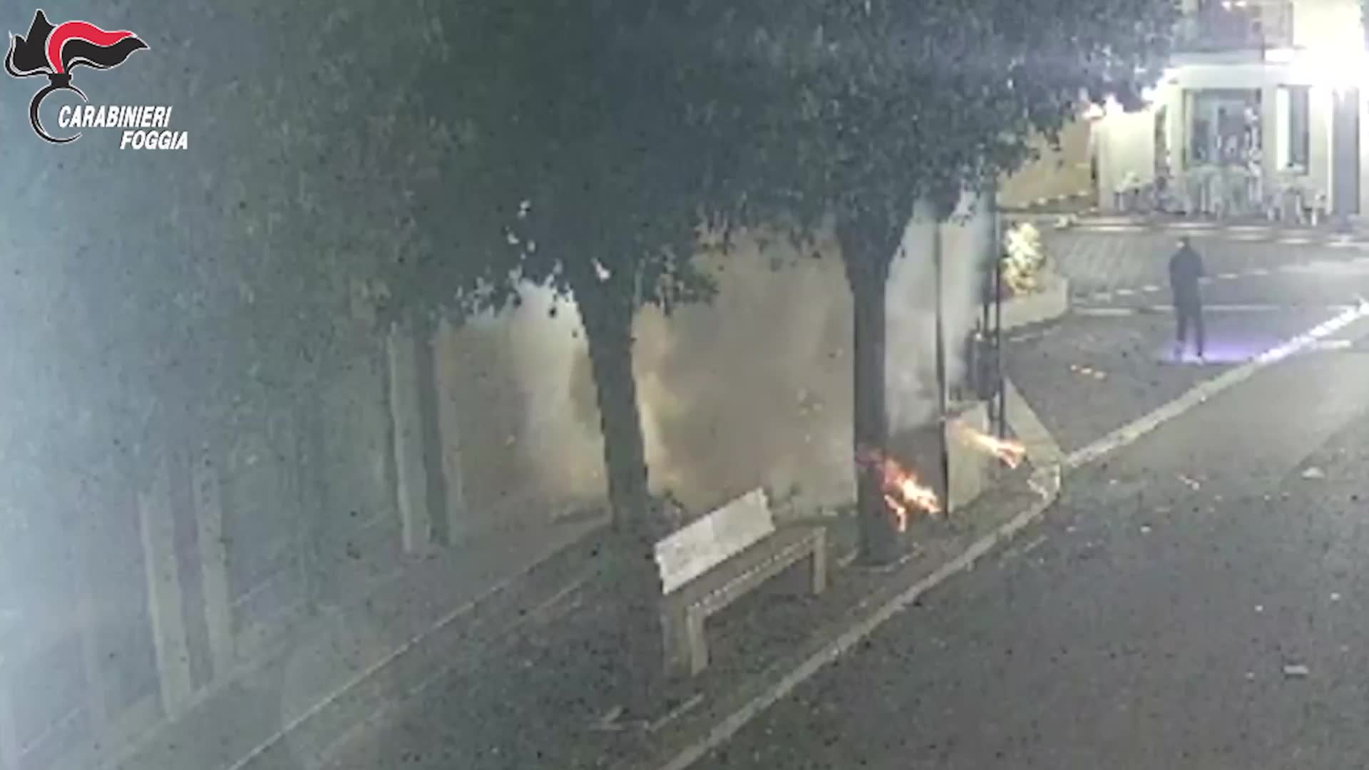 Assalti a sportelli Atm in tutta Italia, 5 arrestati a Foggia: i video ...