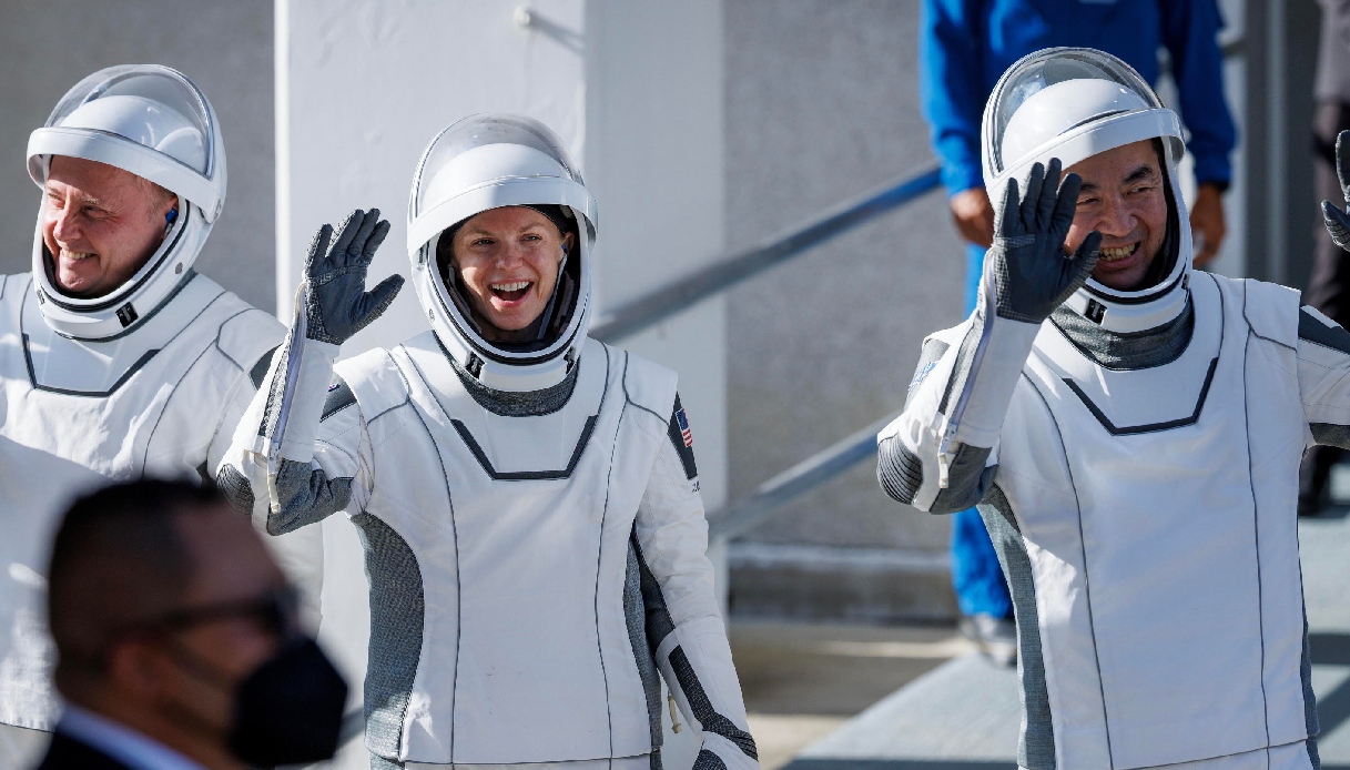 Astronauta perde la parola nello spazio, cosa è successo a Michael ...