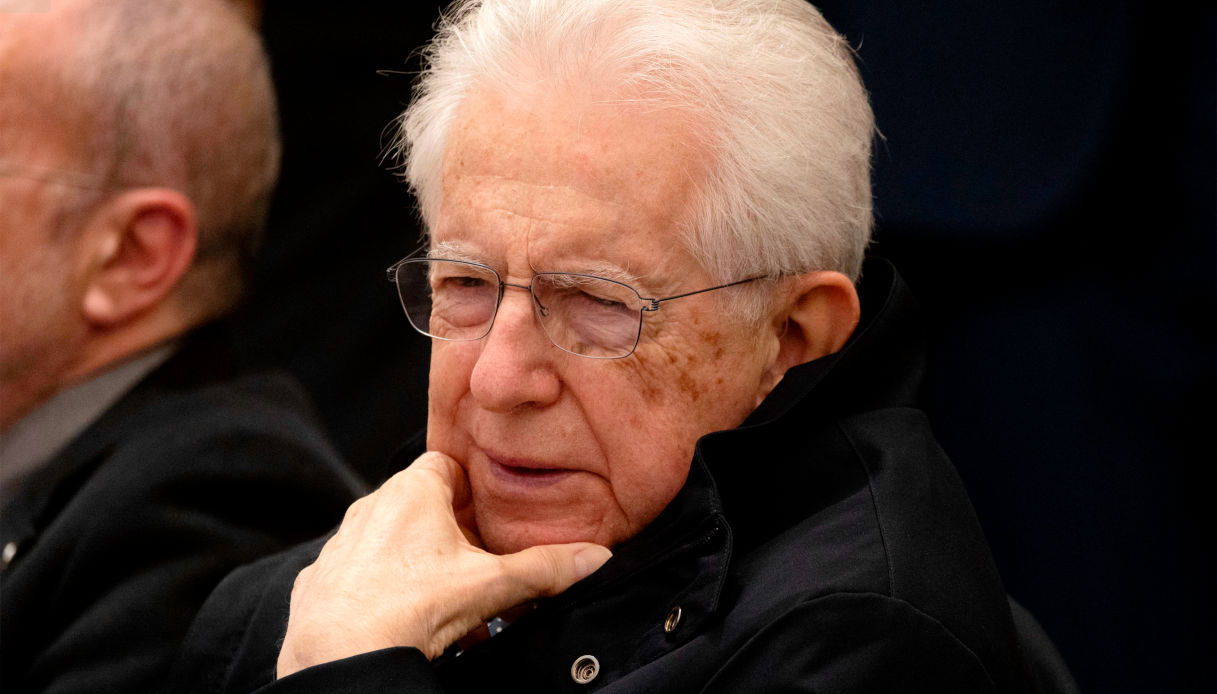 Mario Monti dà del fascista a Donald Trump e si scaglia contro Giorgia ...