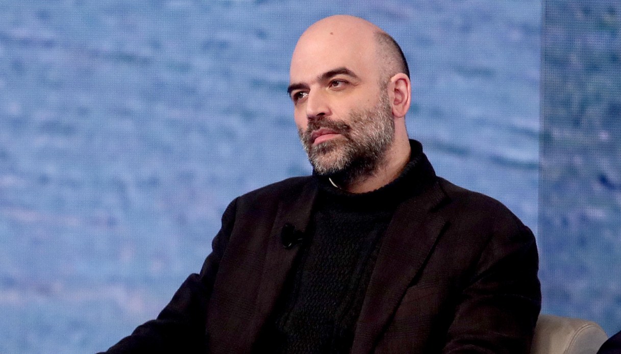 Roberto Saviano assolto nel processo contro Matteo Salvini, "voleva ...