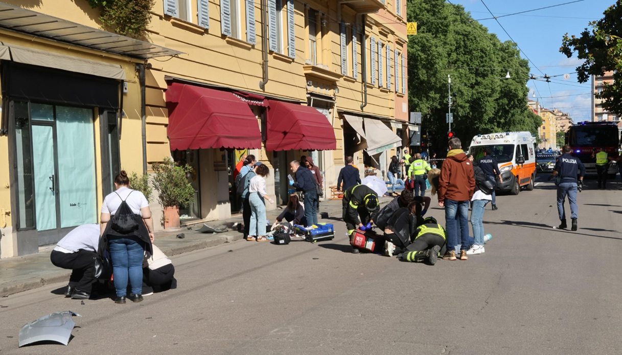 Modena, Piantedosi svela le 4 mail inviate da Salim El Koudri all ...