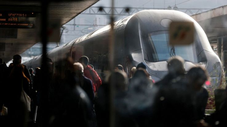 Linea ferroviaria Verona - Brennero in tilt per "atto doloso", ritardi ...