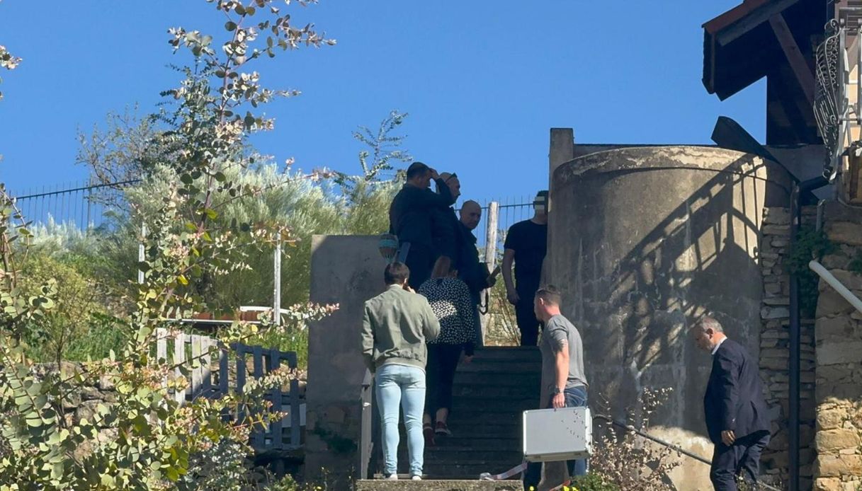 Bordighera, la piccola Beatrice costretta a fumare "una canna" in un ...