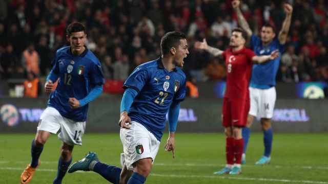 L'Iran rischia la scomunica della Fifa, Italia ripescata ai Mondiali in ...