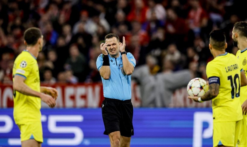 Champions: Bayern-Inter, la moviola: Focus sul fallo di mani di Manè Champions: Bayern-Inter, la moviola: Focus sul fallo di mani di Manè