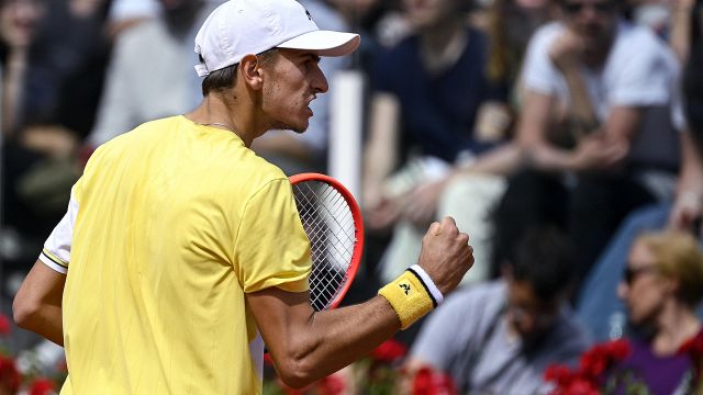 Matteo Arnaldi, l’esordio allo Slam è indimenticabile. Video