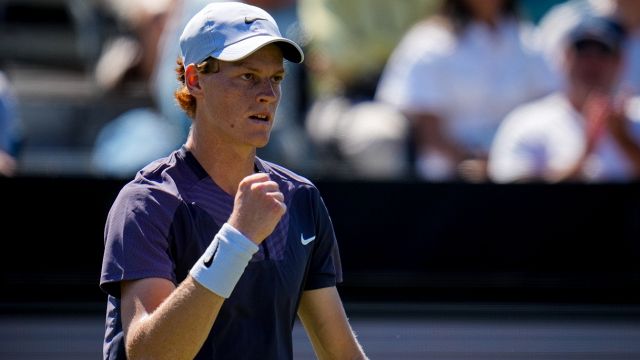Tennis Toronto, Sinner abbatte Monfils. Alcaraz crolla contro Paul. La ...