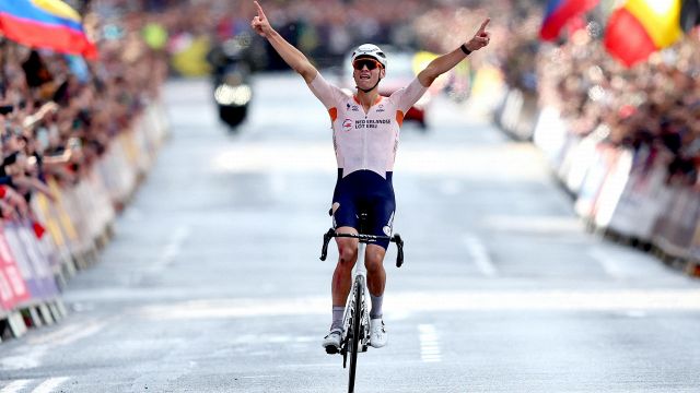 Ciclismo, Van der Poel è già leggenda: vince il Mondiale e pensa subito ...